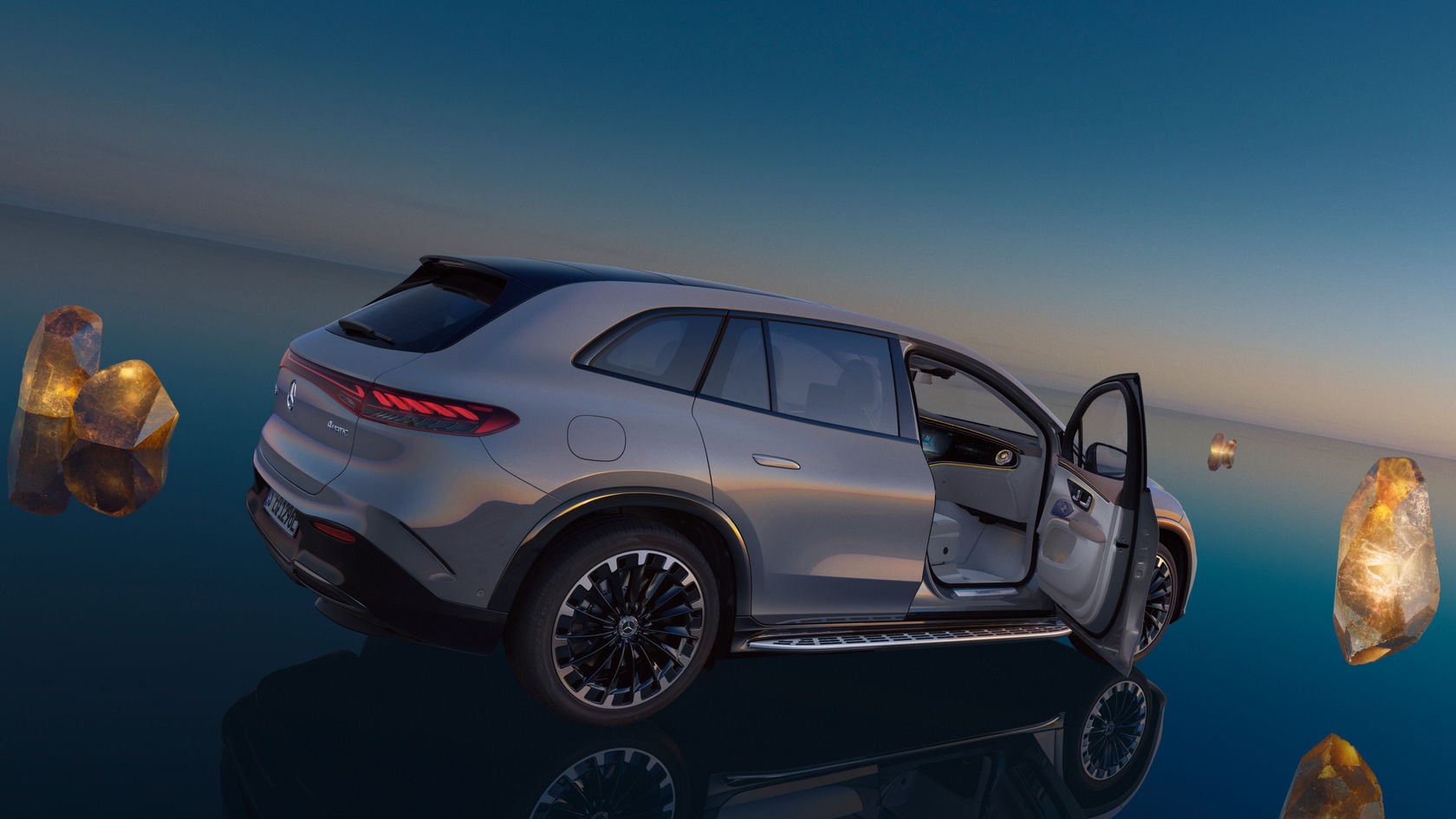 Der vollelektrische EQS SUV
